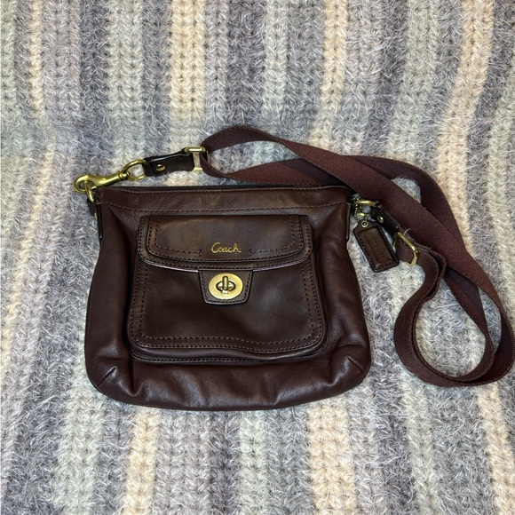 Coach | Bags | Coach Turnlock Swing Pack | Poshmark